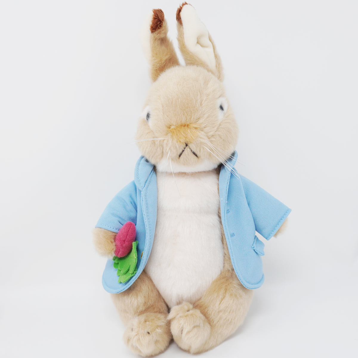 Peter Rabbit Holding Carrot Plush 23 cm - Peter Rabbit Japan – Mary Bear