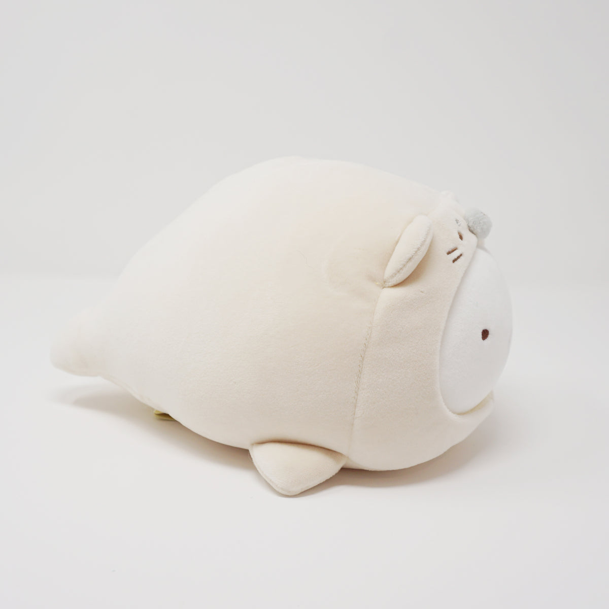Medium Seal Shirokuma Super Mochi Plush - Sumikko Sea - San-X Original ...