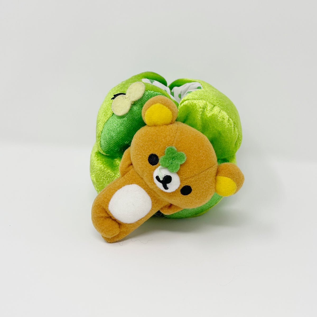 2008 Rilakkuma Clover Mini Stand Plush - Rolling Around Outside – Mary Bear